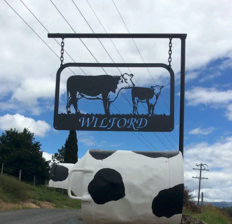 Custom Farm Signs